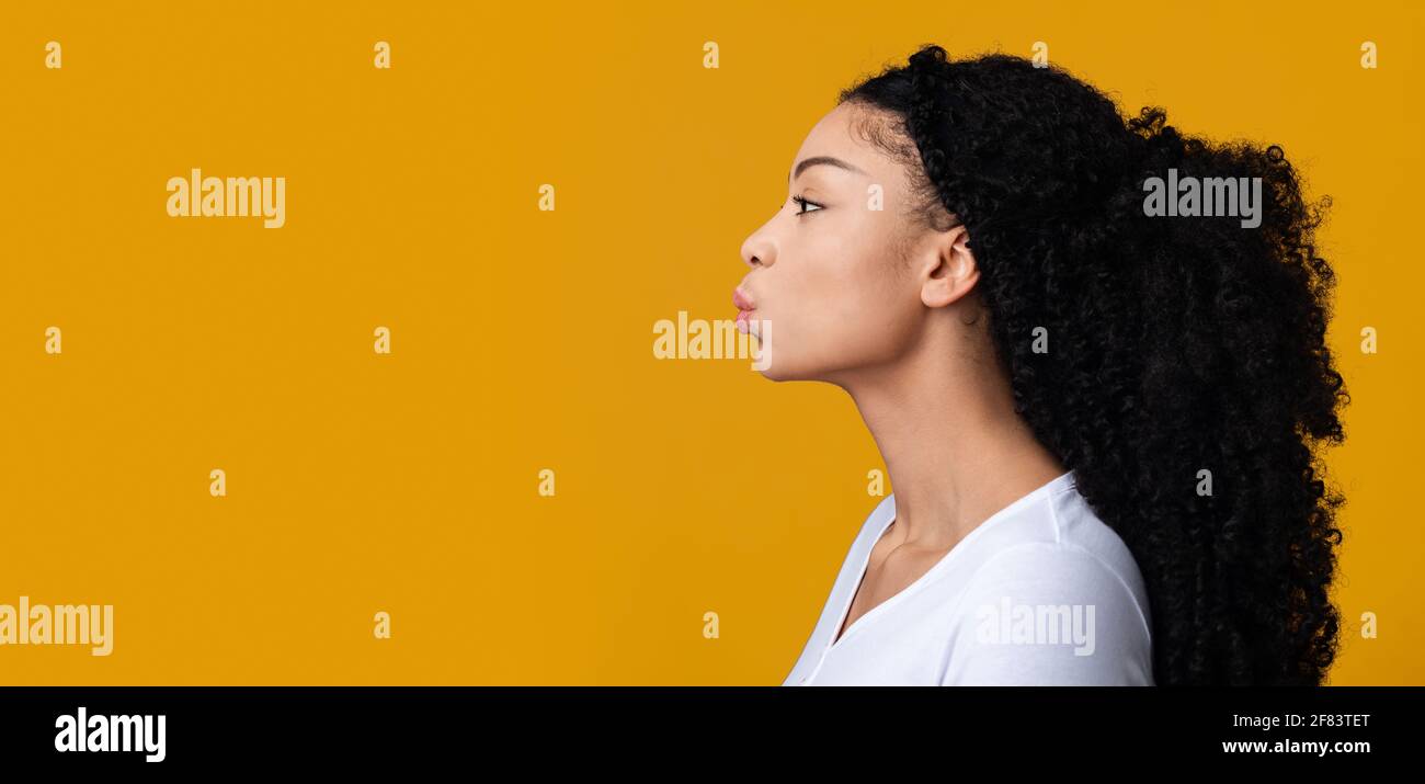 Pouting lips hi-res stock photography and images - Alamy