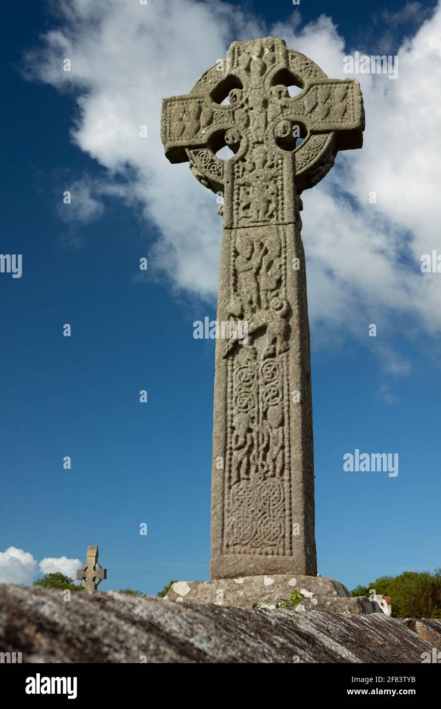 Rural ireland vertical hi-res stock photography and images - Alamy