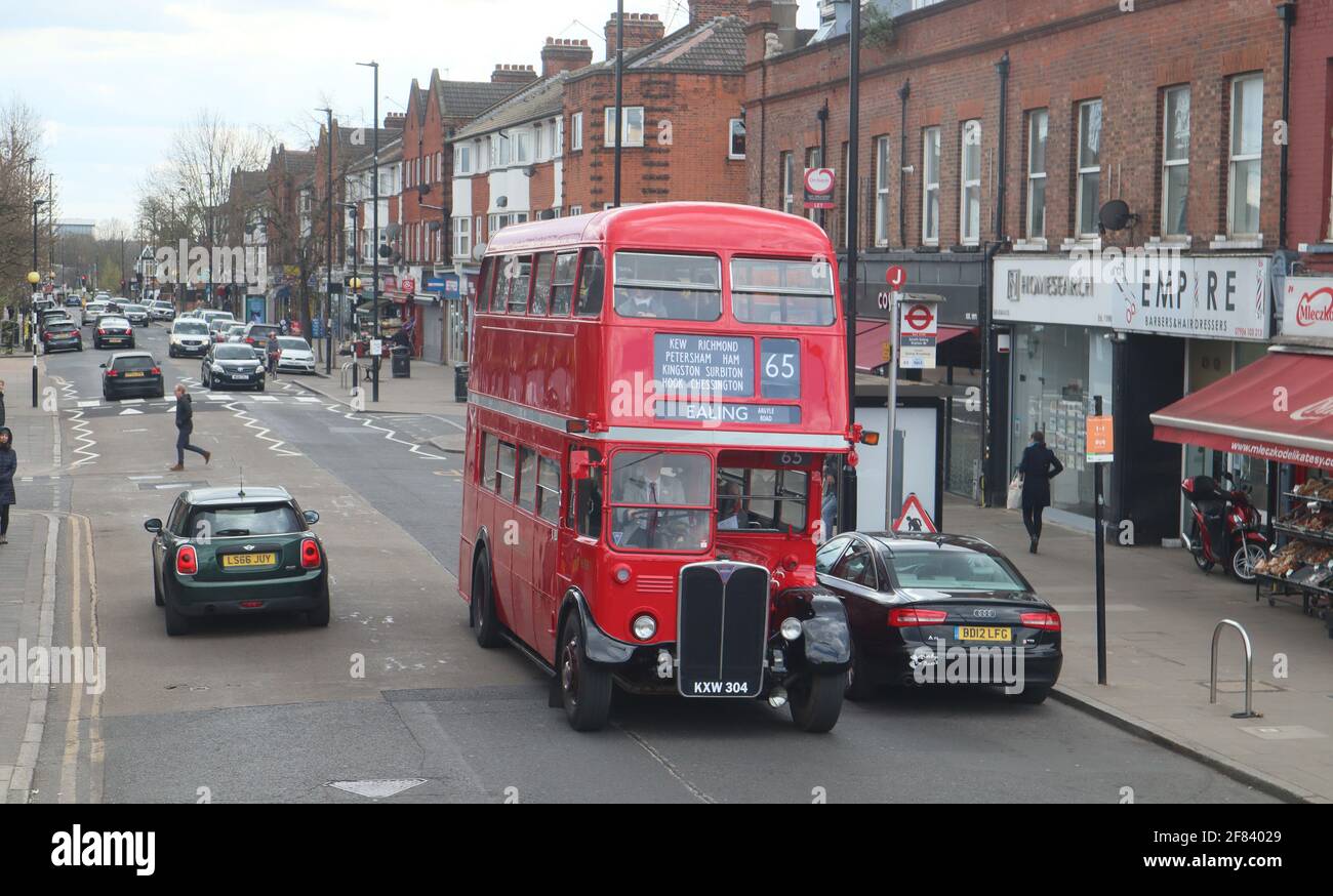 Leyland rtw bus hi-res stock photography and images - Alamy