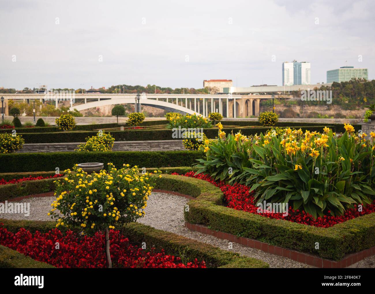 Maintained garden in summer hi-res stock photography and images - Alamy