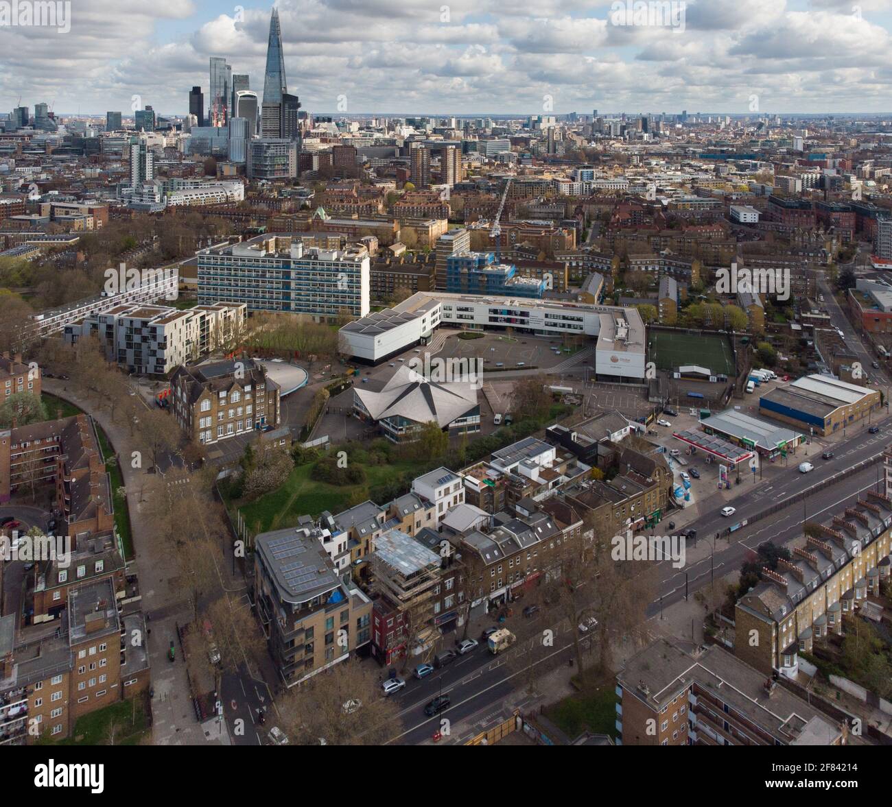 Elephant and Castle development and regeneration Stock Photo - Alamy