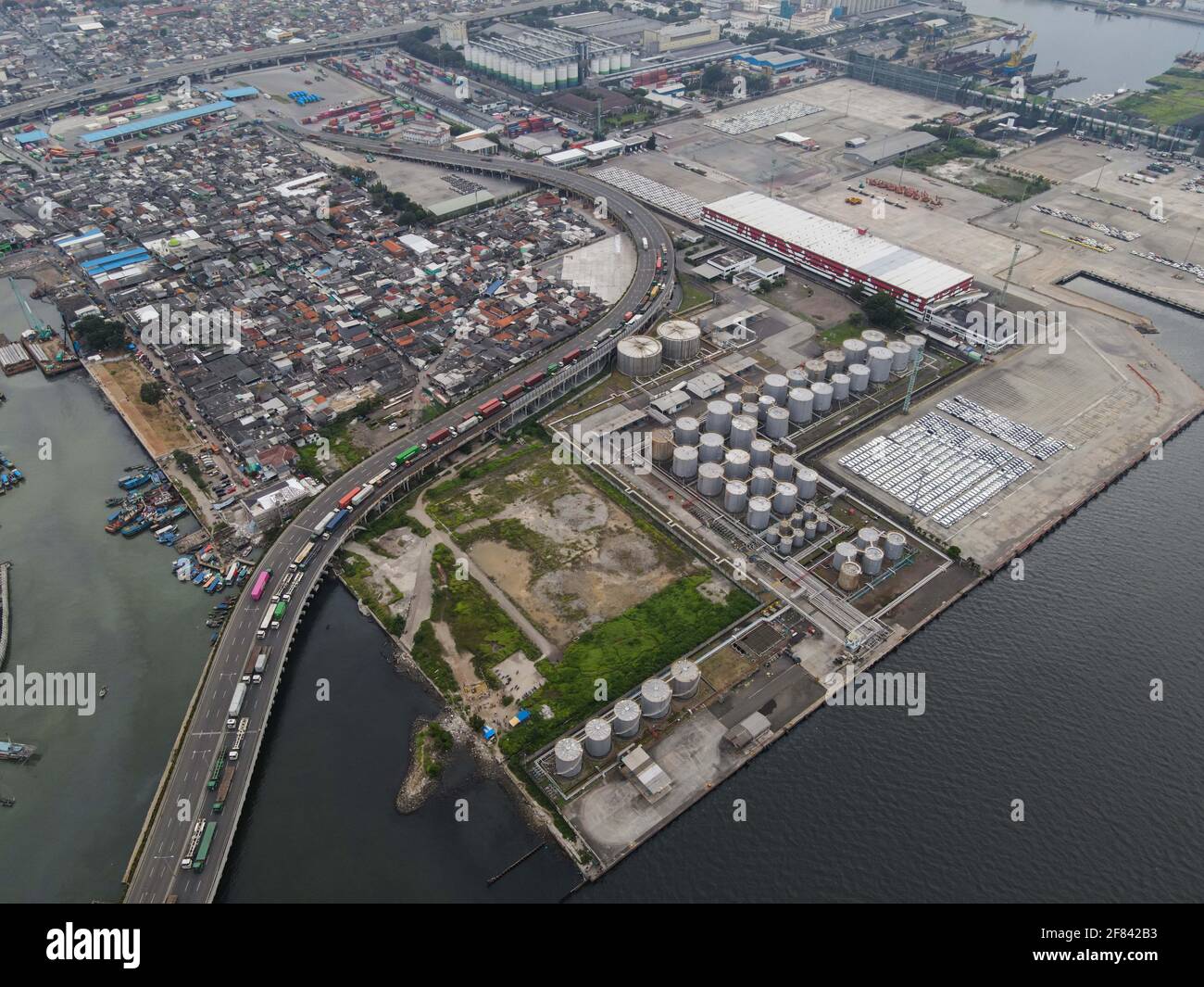 Aerial view of Container ship loading and unloading in deep sea port ...