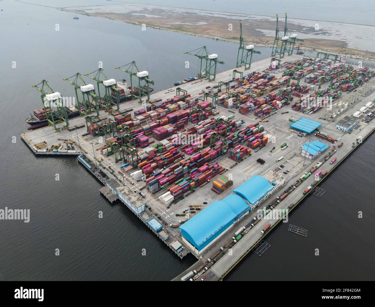 Aerial view of Container ship loading and unloading in deep sea port ...