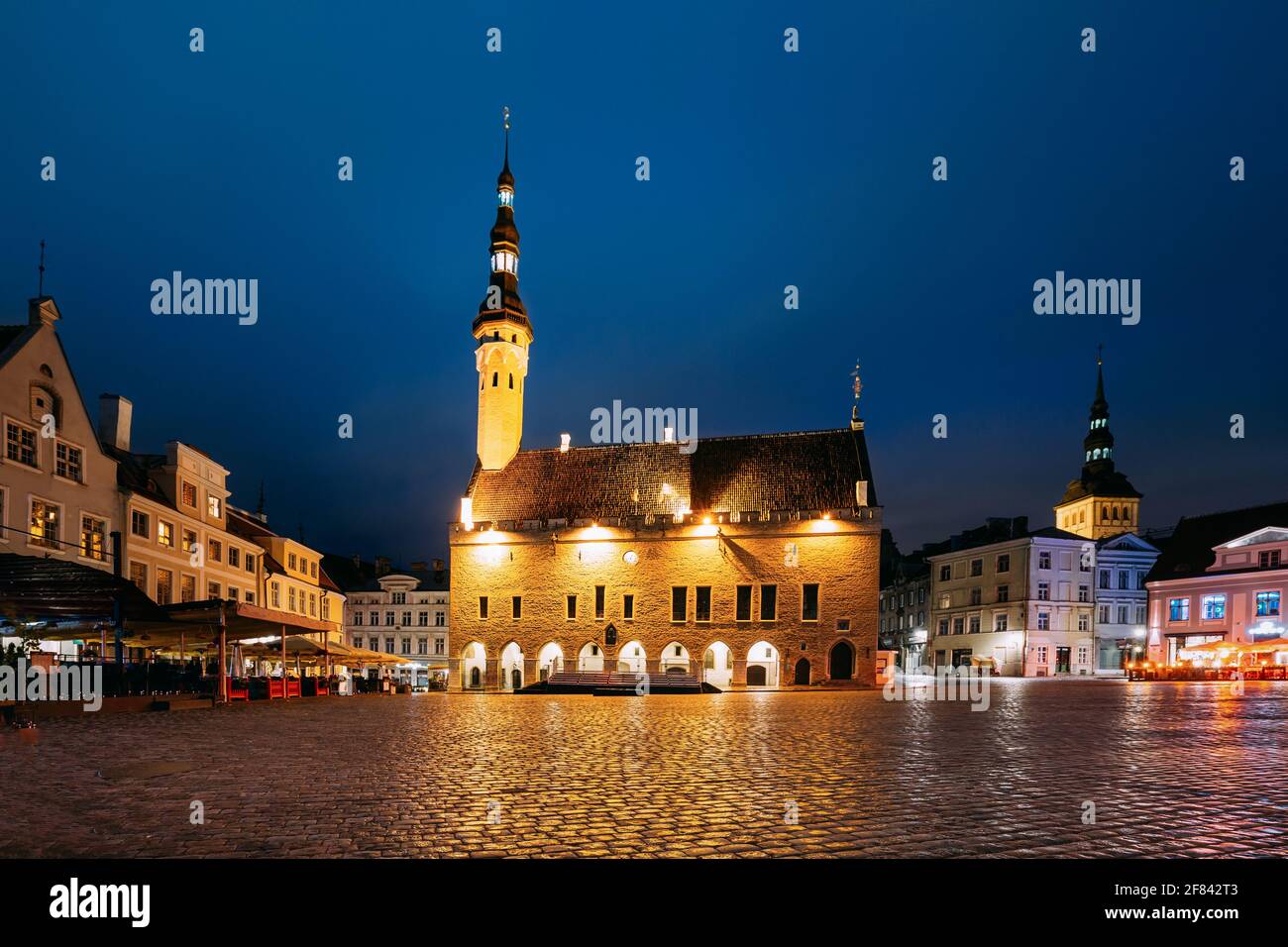 Tallinn, Estonia. Famous Old Traditional Town Hall Square Evening ...