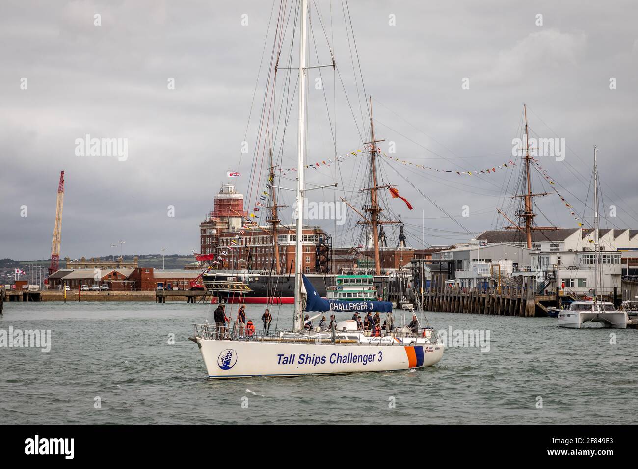 UK 'Class C' Bm Cutter 'Challenger 3', Portsmouth Harbour, Hampshire ...