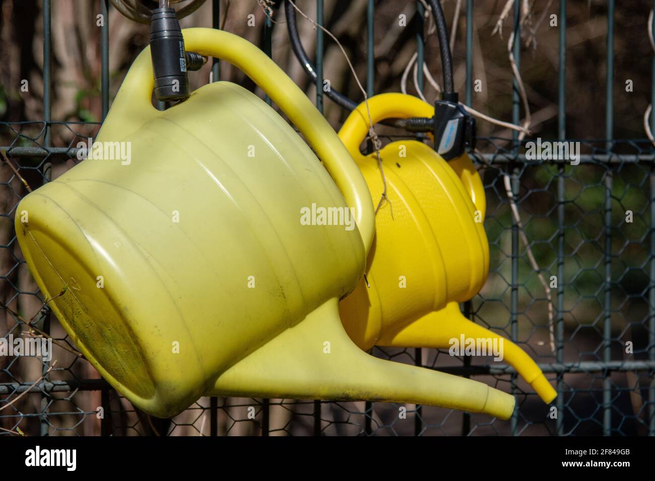 Plastic cans hi-res stock photography and images - Alamy