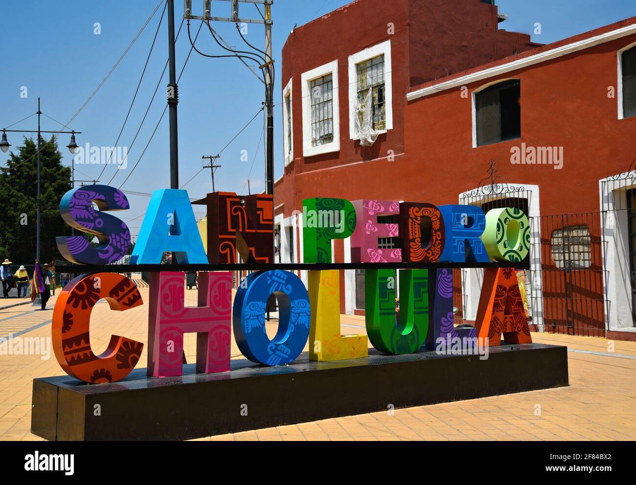 Scenic city sign colorful letters on Calle 6 Sur in Cholula, Puebla ...