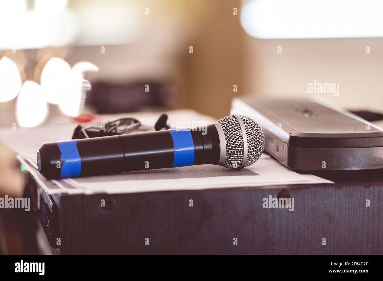 Gathering microphone hi-res stock photography and images - Alamy