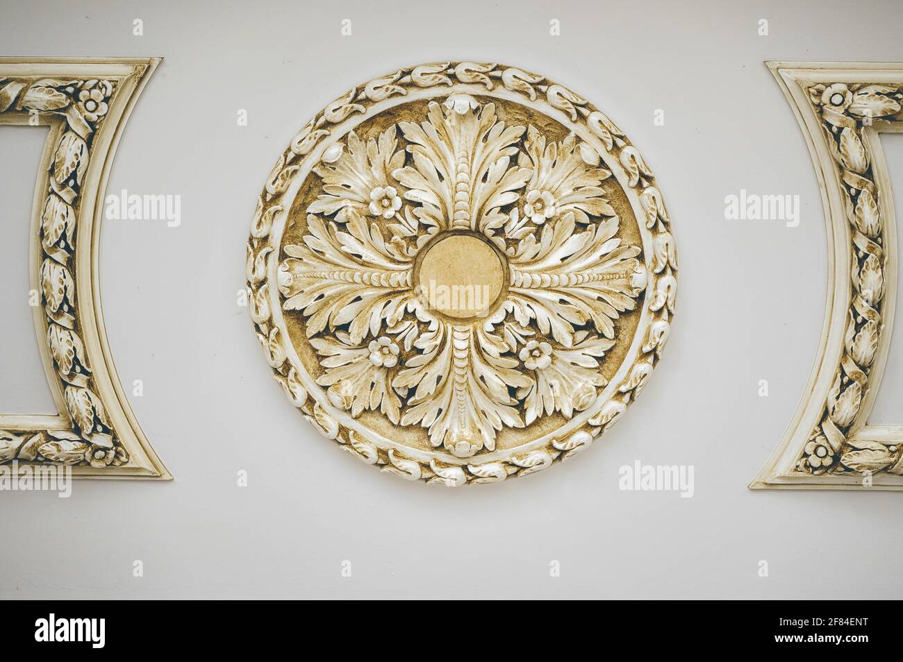 Plasterwork and shapes hi-res stock photography and images - Alamy