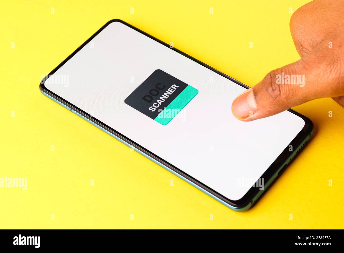 Document scanner logo hi-res stock photography and images - Alamy