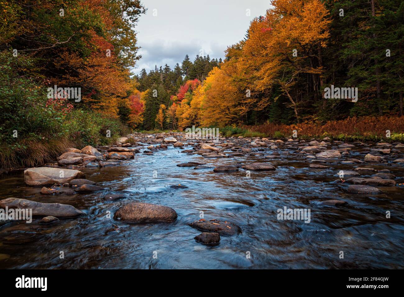 Fall Season in New Hampshire Stock Photo - Alamy