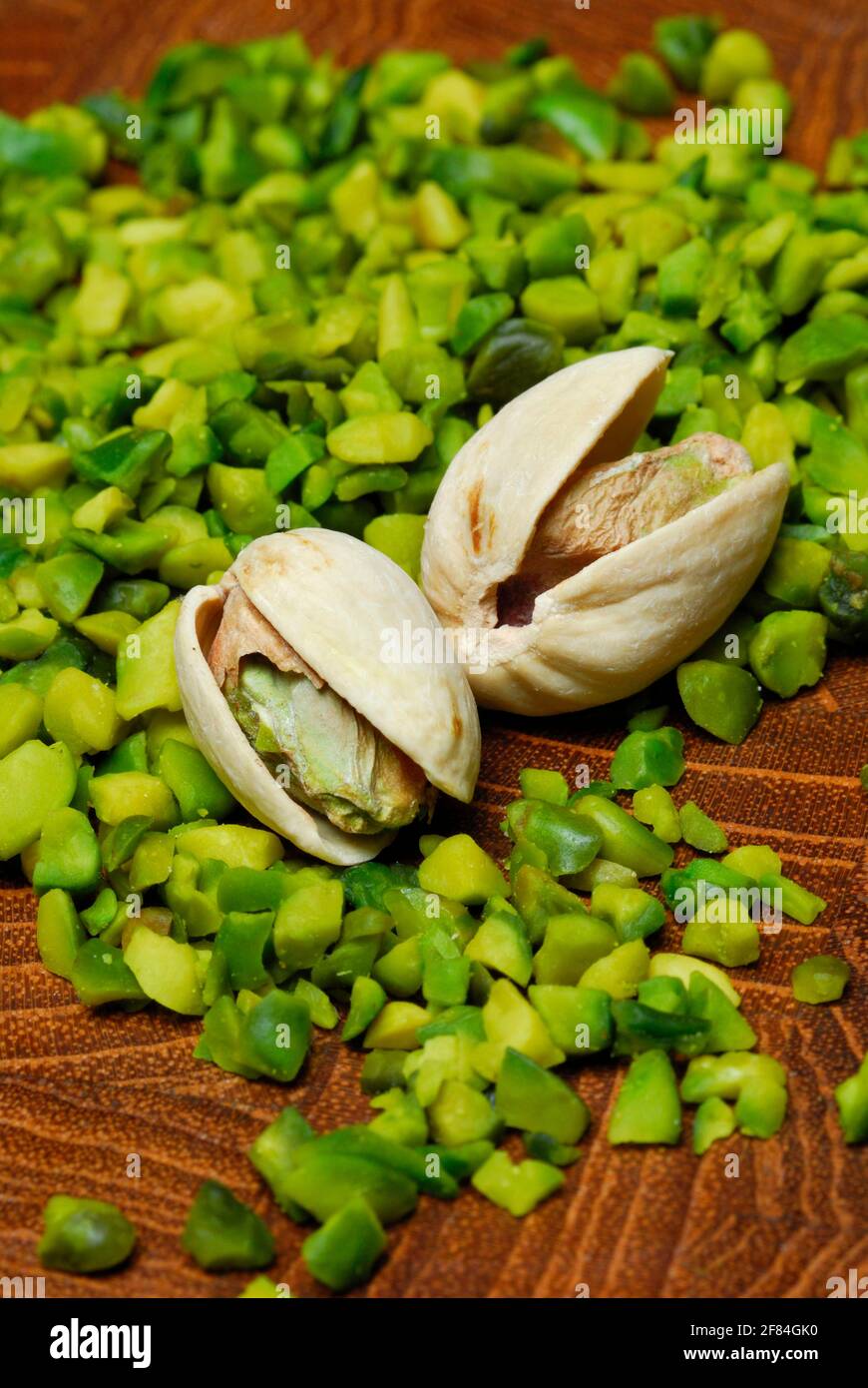Real Pistachios (Pistacia vera) chopped kernels Stock Photo - Alamy