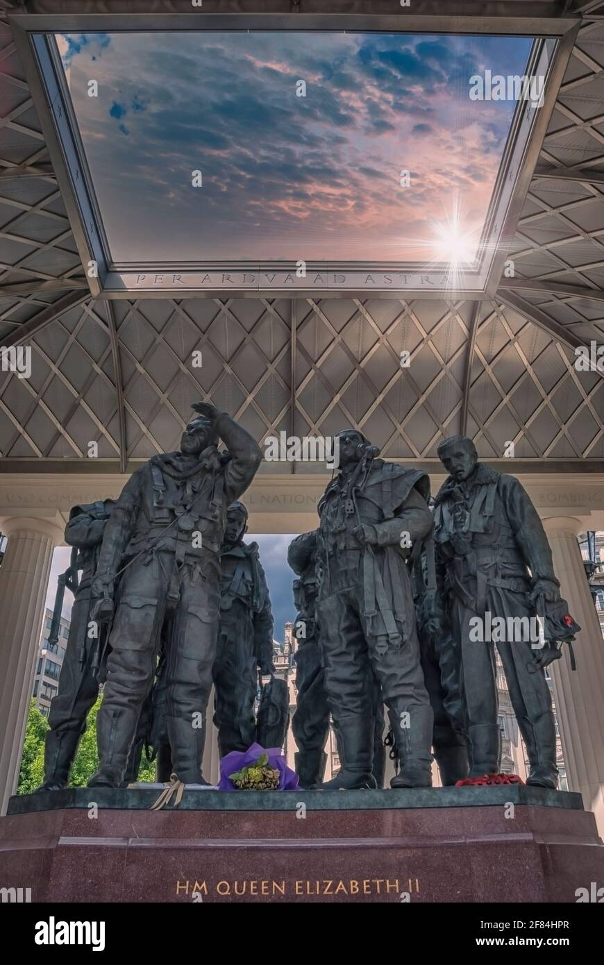 The RAF Bomber Command Memorial in Green Park in London Stock Photo - Alamy