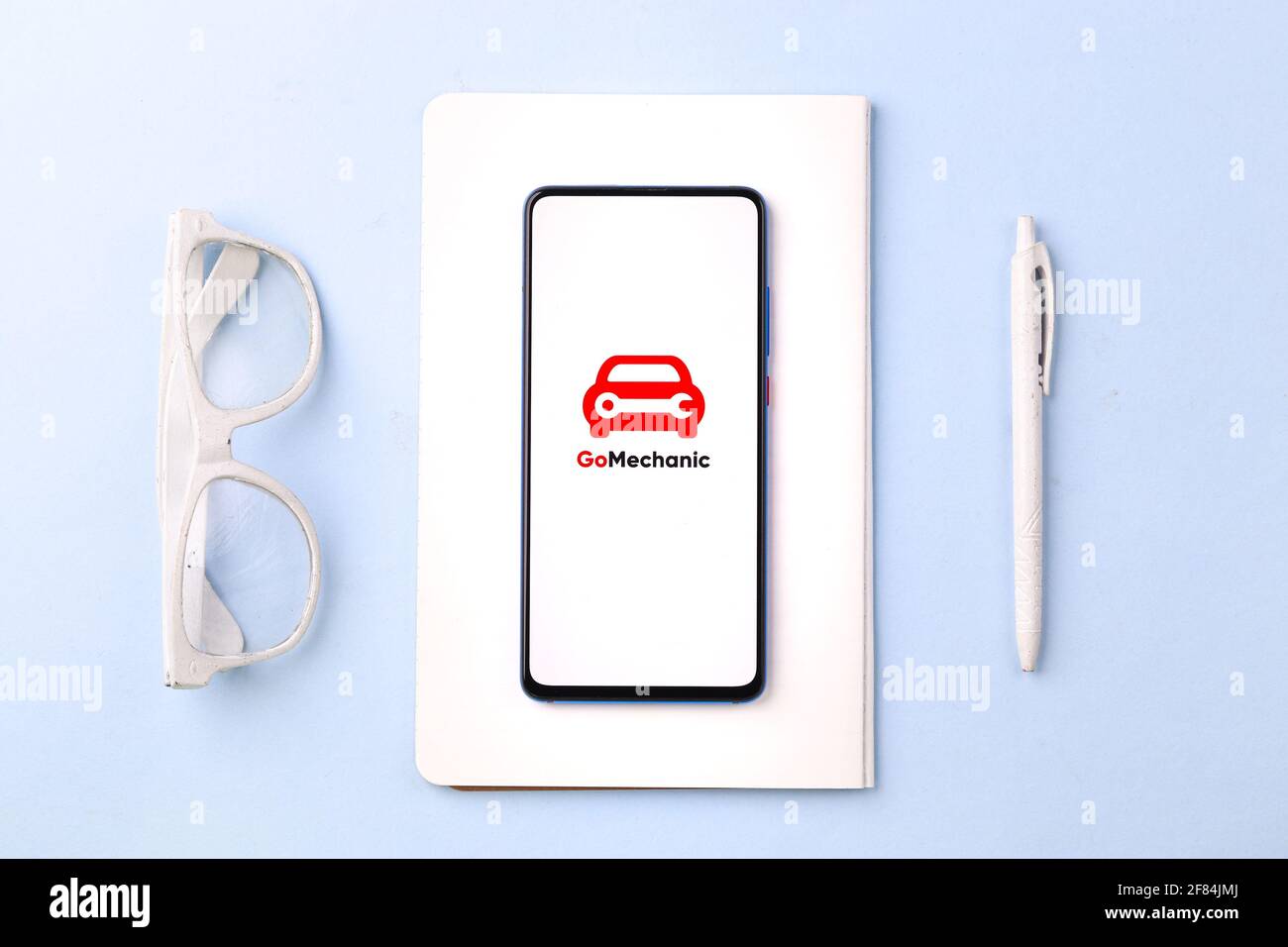 Logo gomechanic hi-res stock photography and images - Alamy