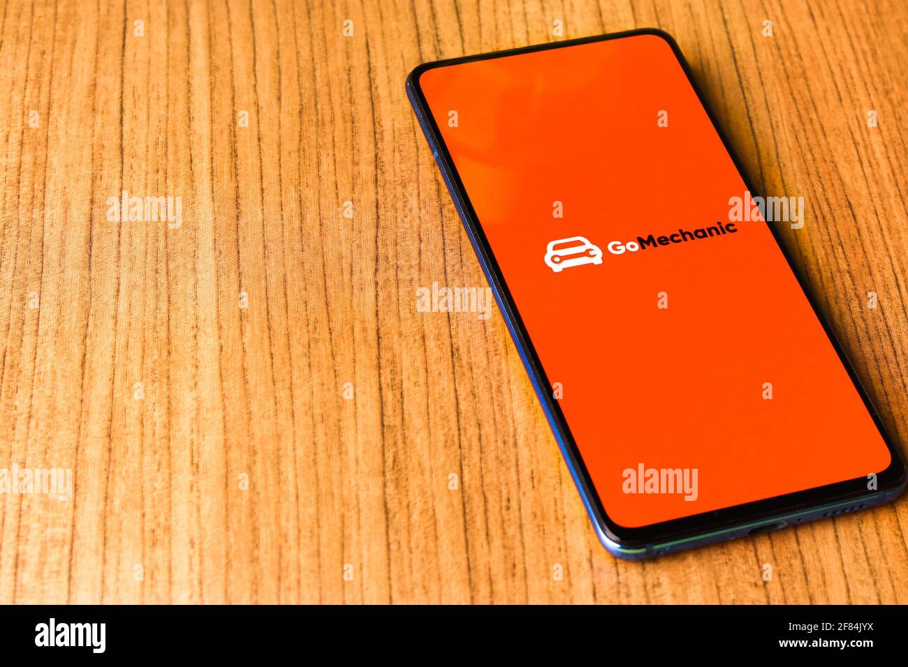 Mechanic go logo hi-res stock photography and images - Alamy