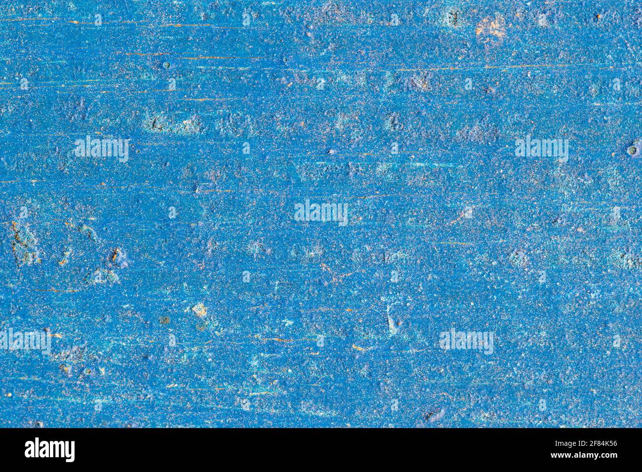 Blue board. Destroyed blue background. Empty space Stock Photo - Alamy
