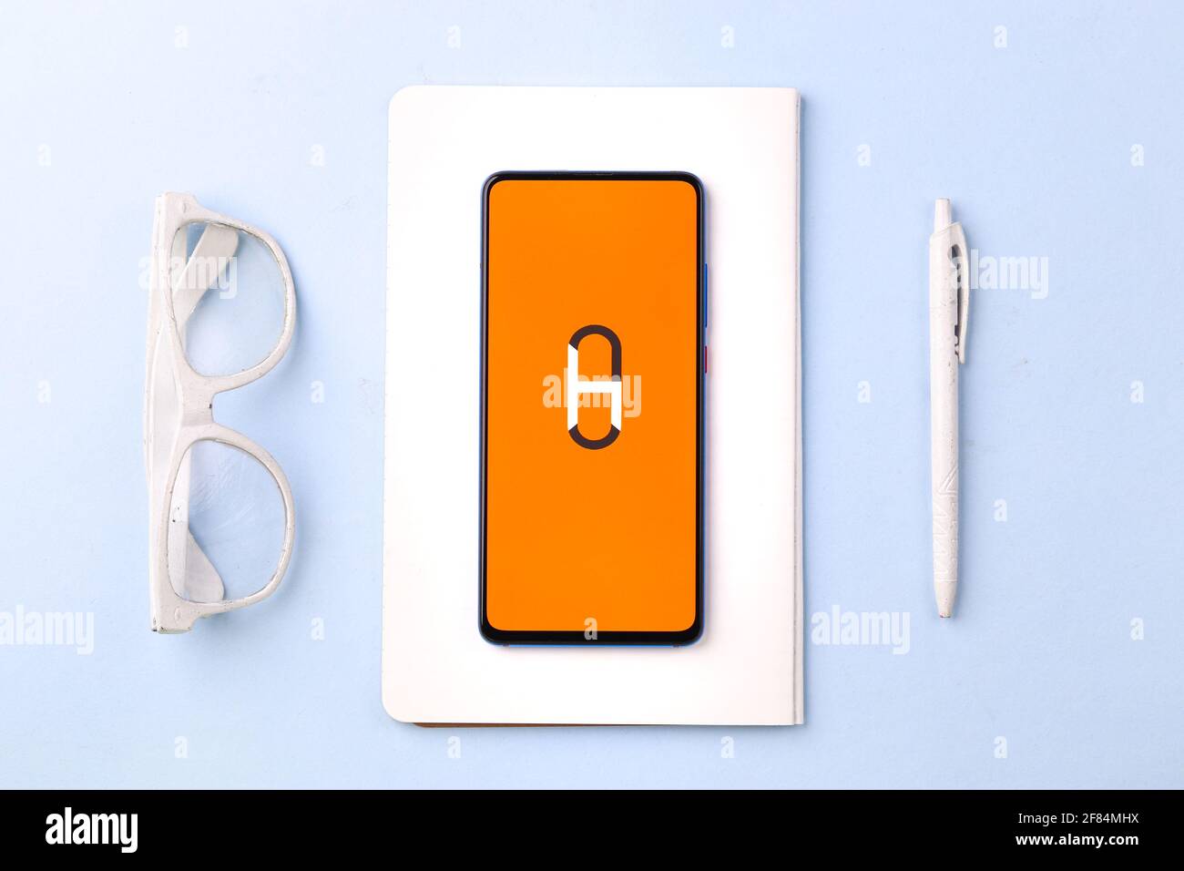 Hubhopper logo hi-res stock photography and images - Alamy