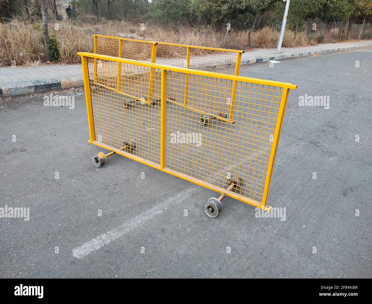 Traffic portable gate hi-res stock photography and images - Alamy