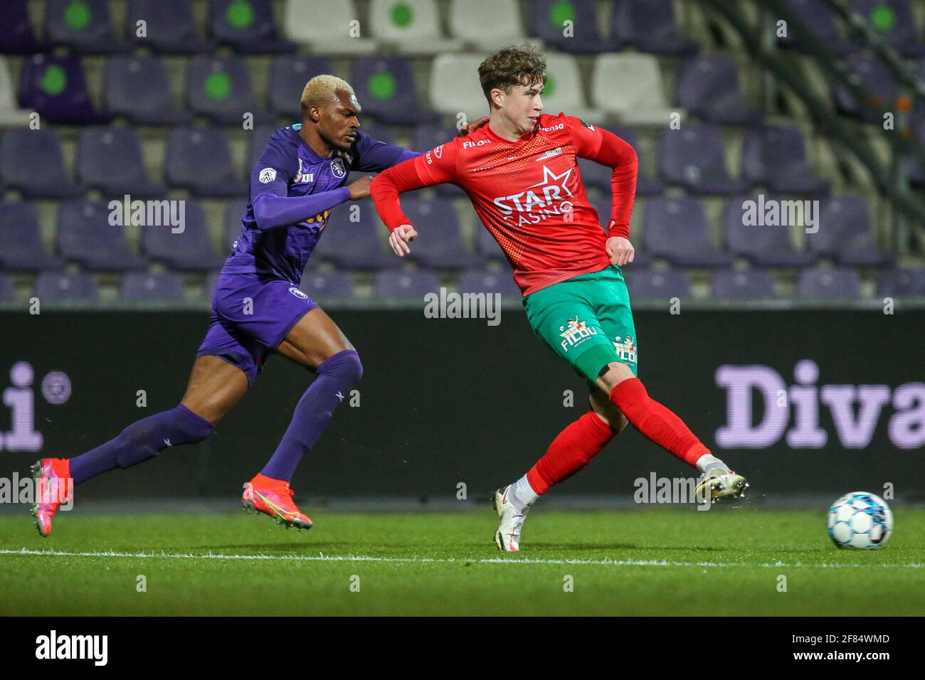 ANTWERPEN, BELGIUM - APRIL 11: Jack Hendry of KV Oostende and Blessing ...