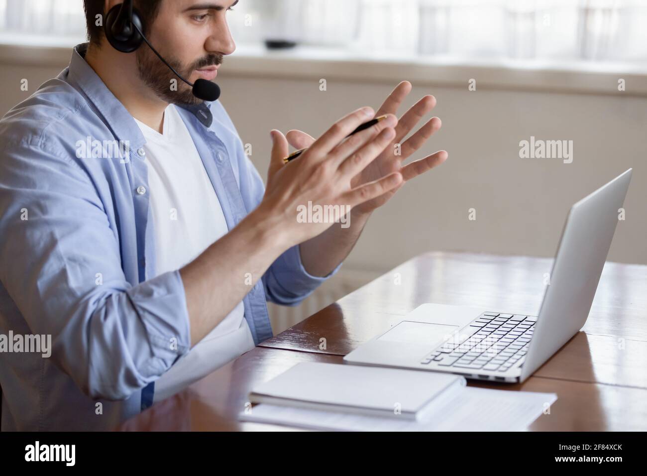 Video coach hi-res stock photography and images - Alamy