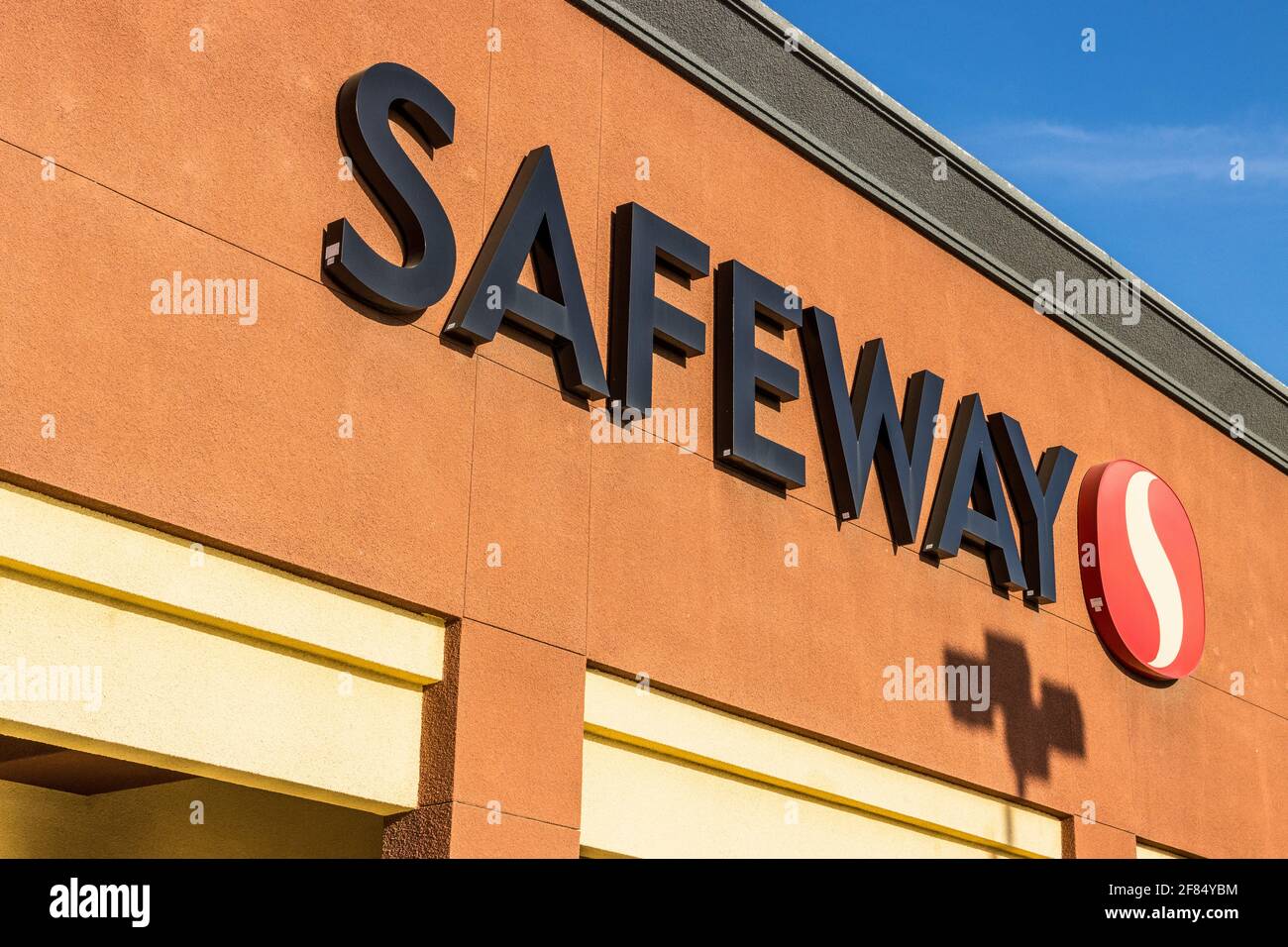 Acme grocery store hi-res stock photography and images - Alamy