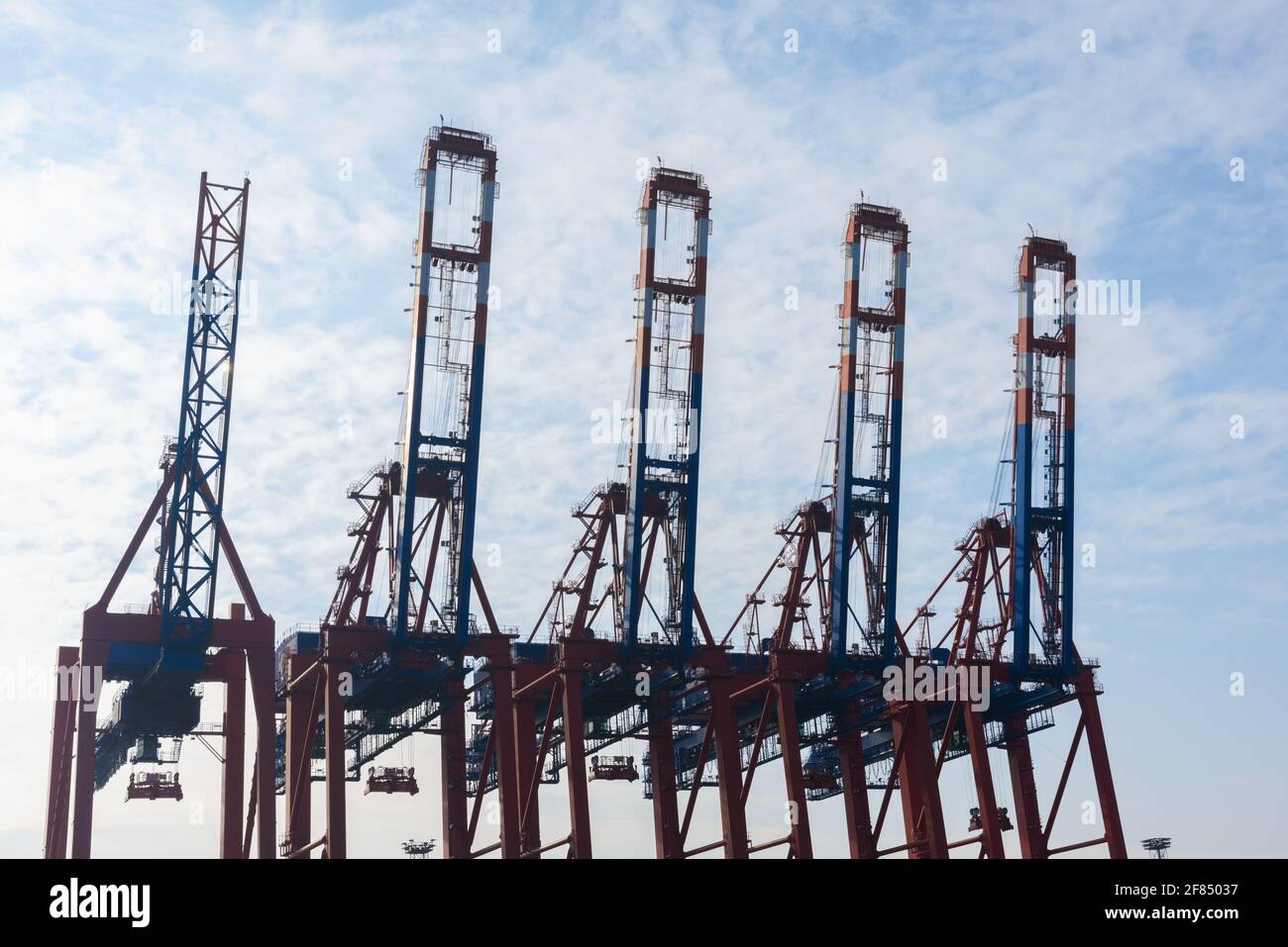 Container terminal gantry cranes for loading and offloading intermodal ...