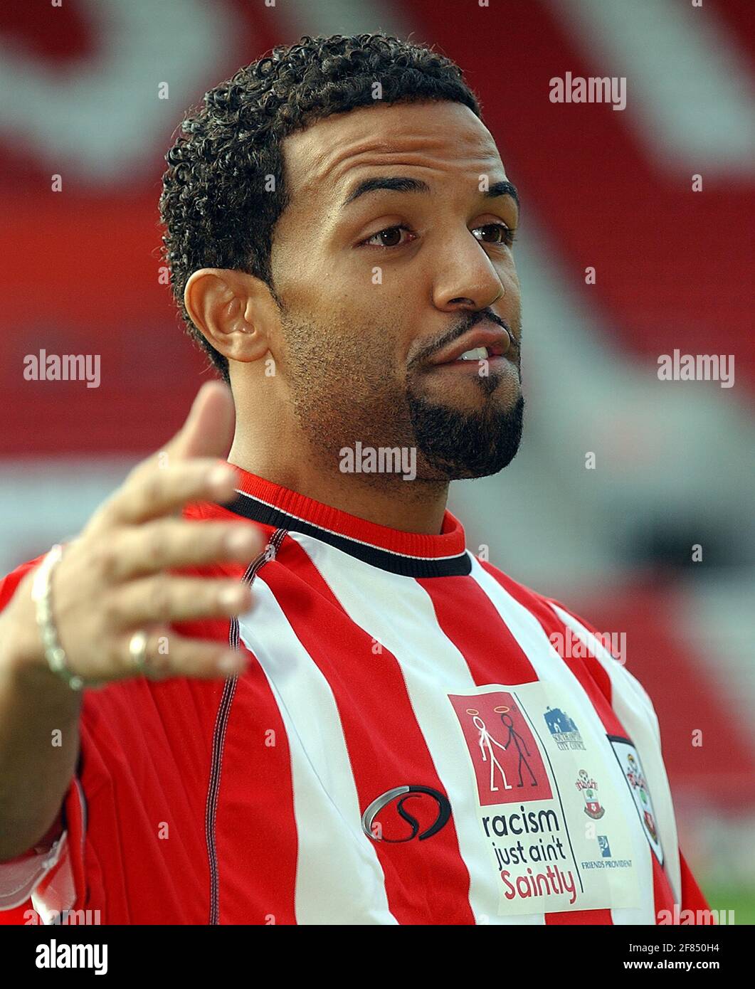 craig david at the st. mary's stadium, southampton pic mike walker 2003 ...