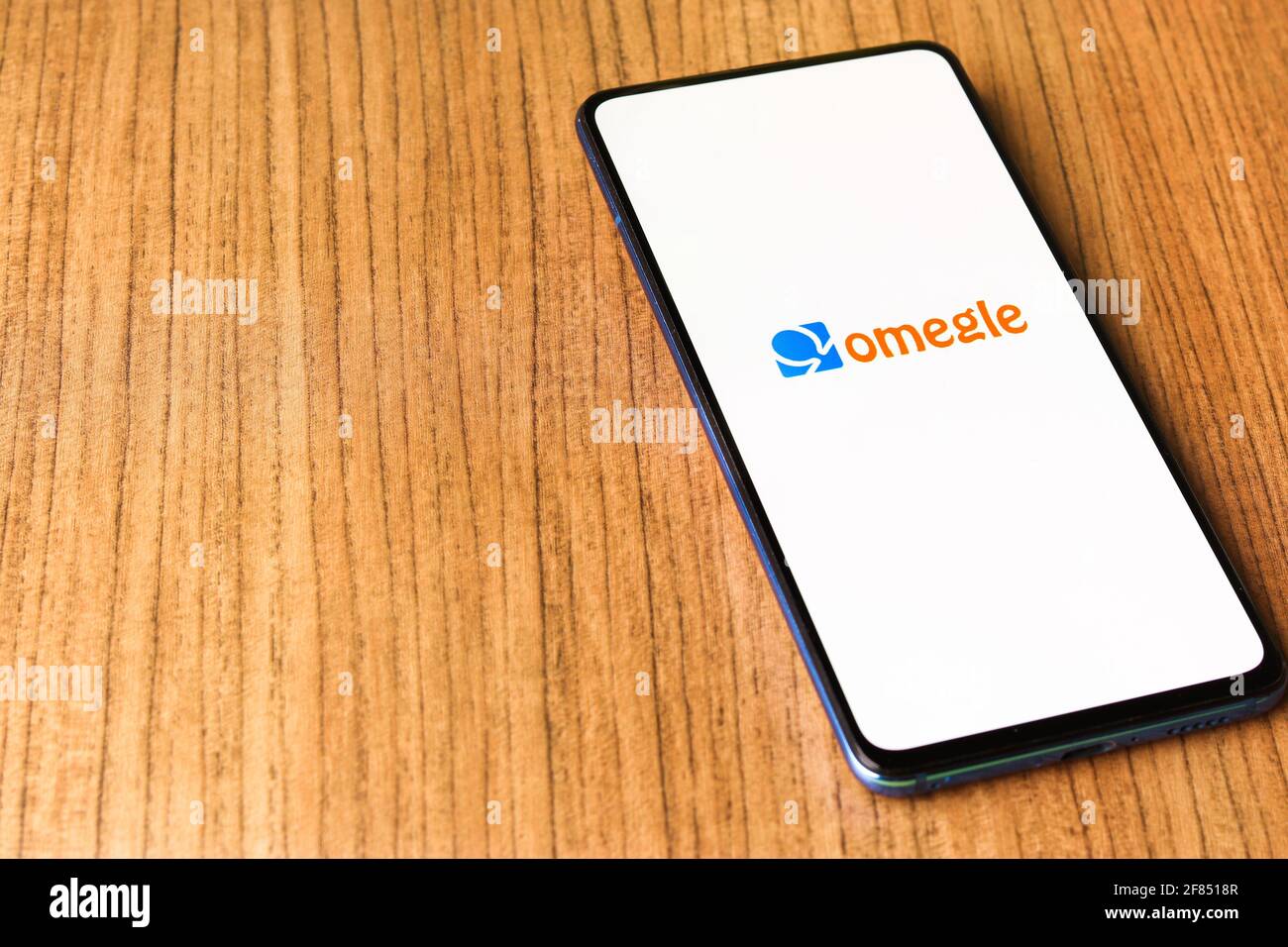 Omegle logo hi-res stock photography and images - Alamy