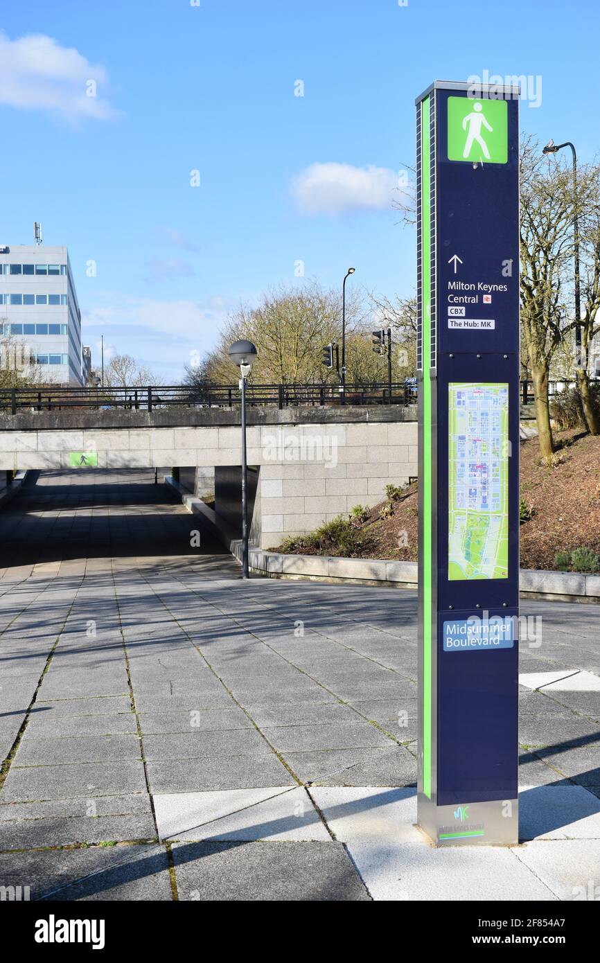 Monolith sign hi-res stock photography and images - Alamy