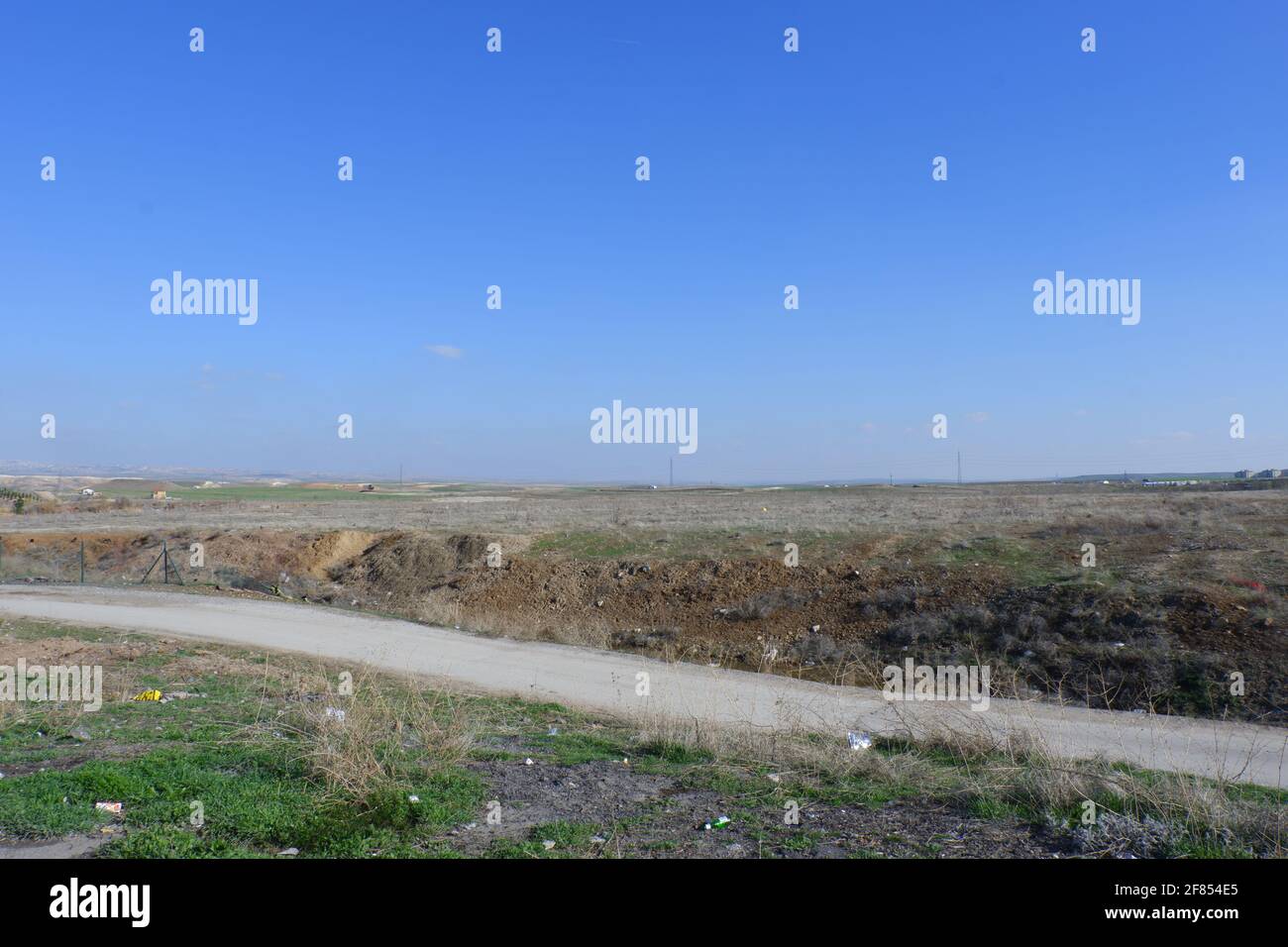Unpaved village road hi-res stock photography and images - Alamy
