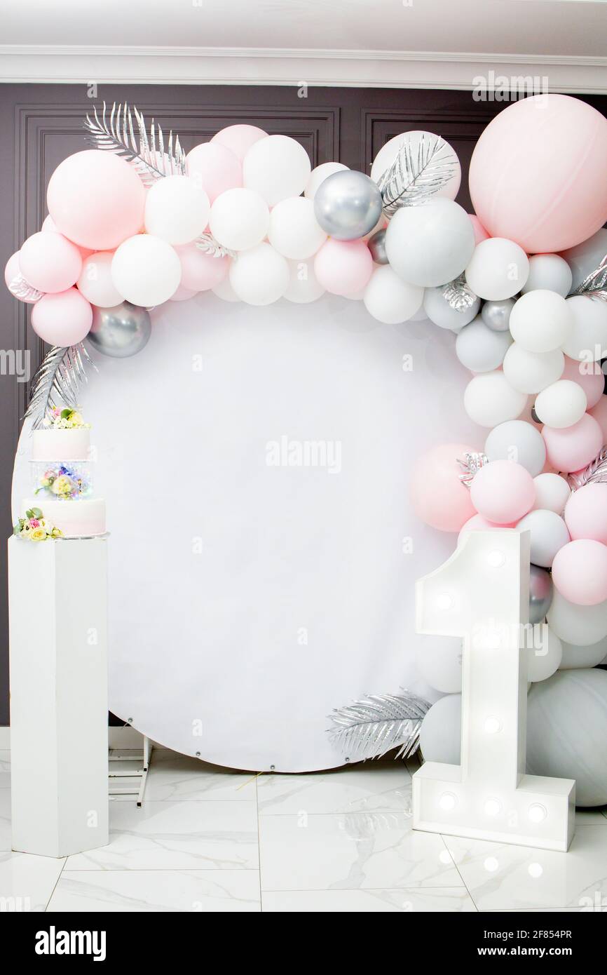 Photozone from balls. Birthday concept. One year Stock Photo - Alamy
