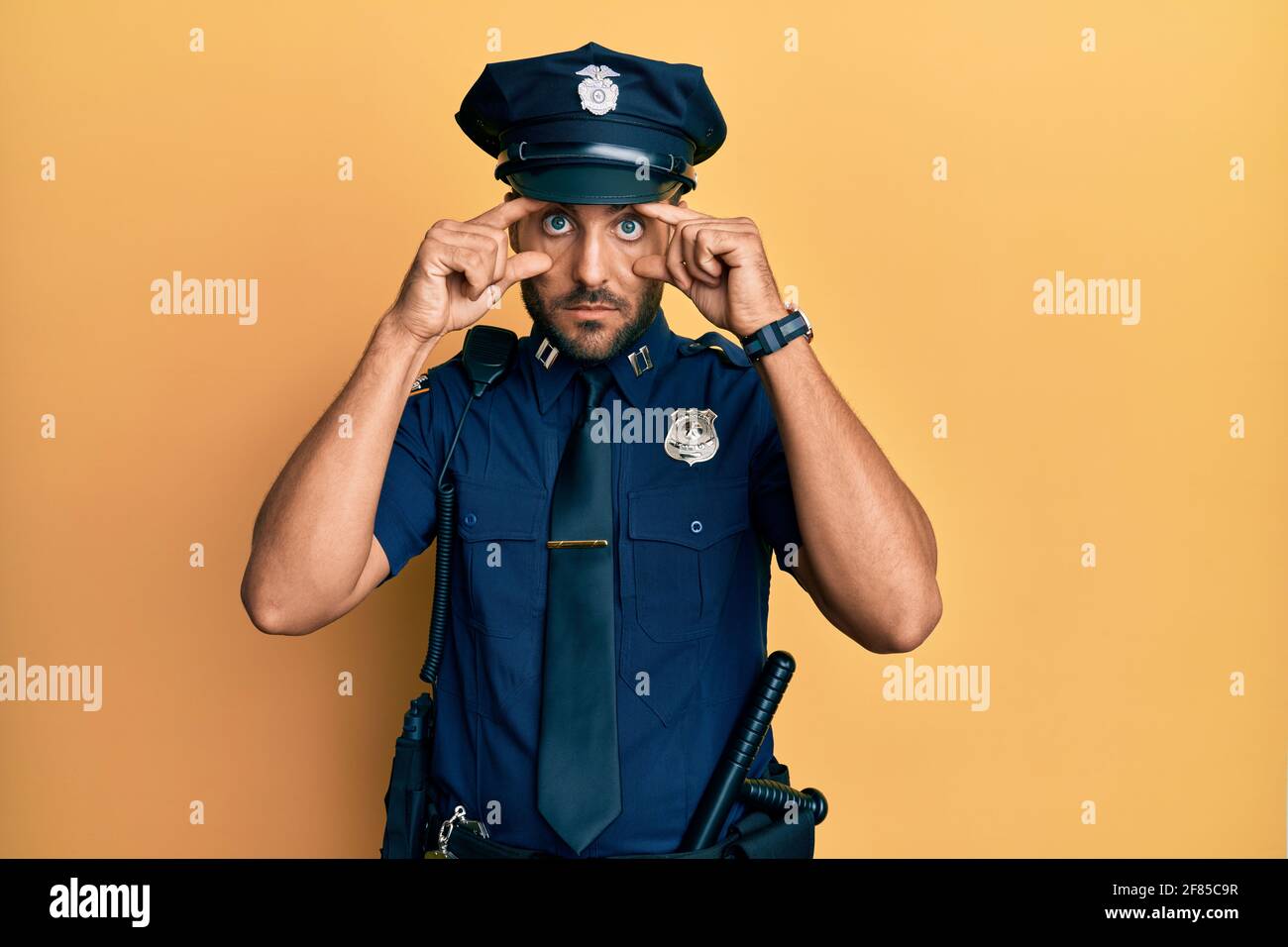 Wide awake cap hi-res stock photography and images - Alamy