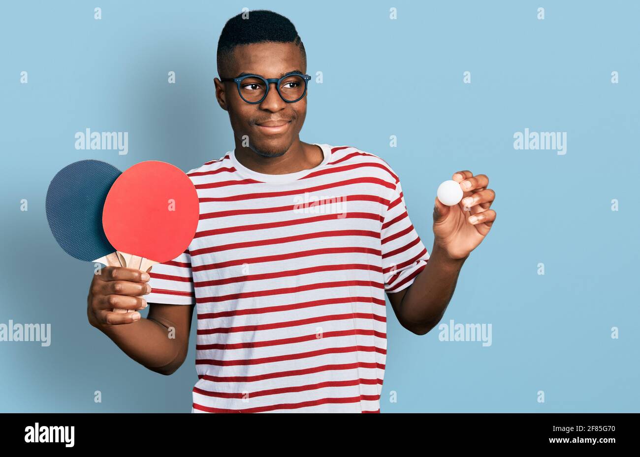 Teenager ping pong hi-res stock photography and images - Alamy