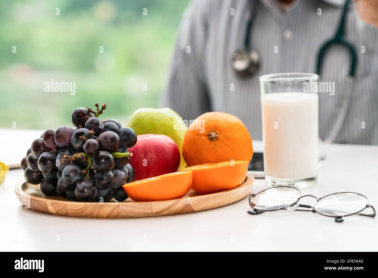 Hospital menu hi-res stock photography and images - Alamy
