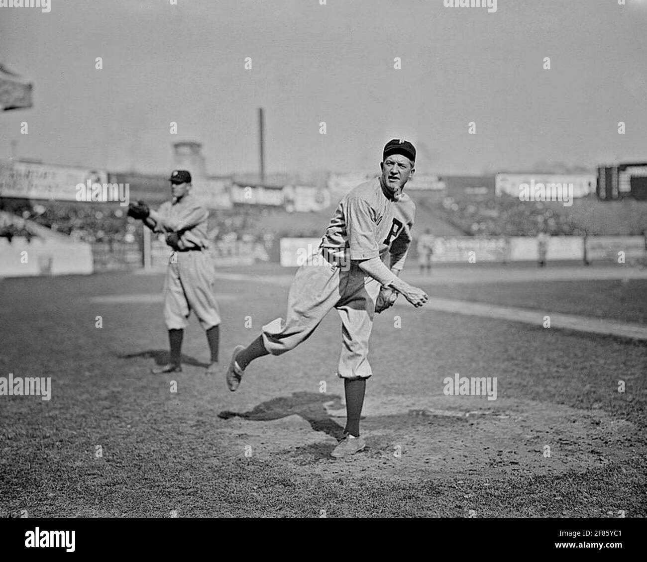 1915 philadelphia phillies hi-res stock photography and images - Alamy