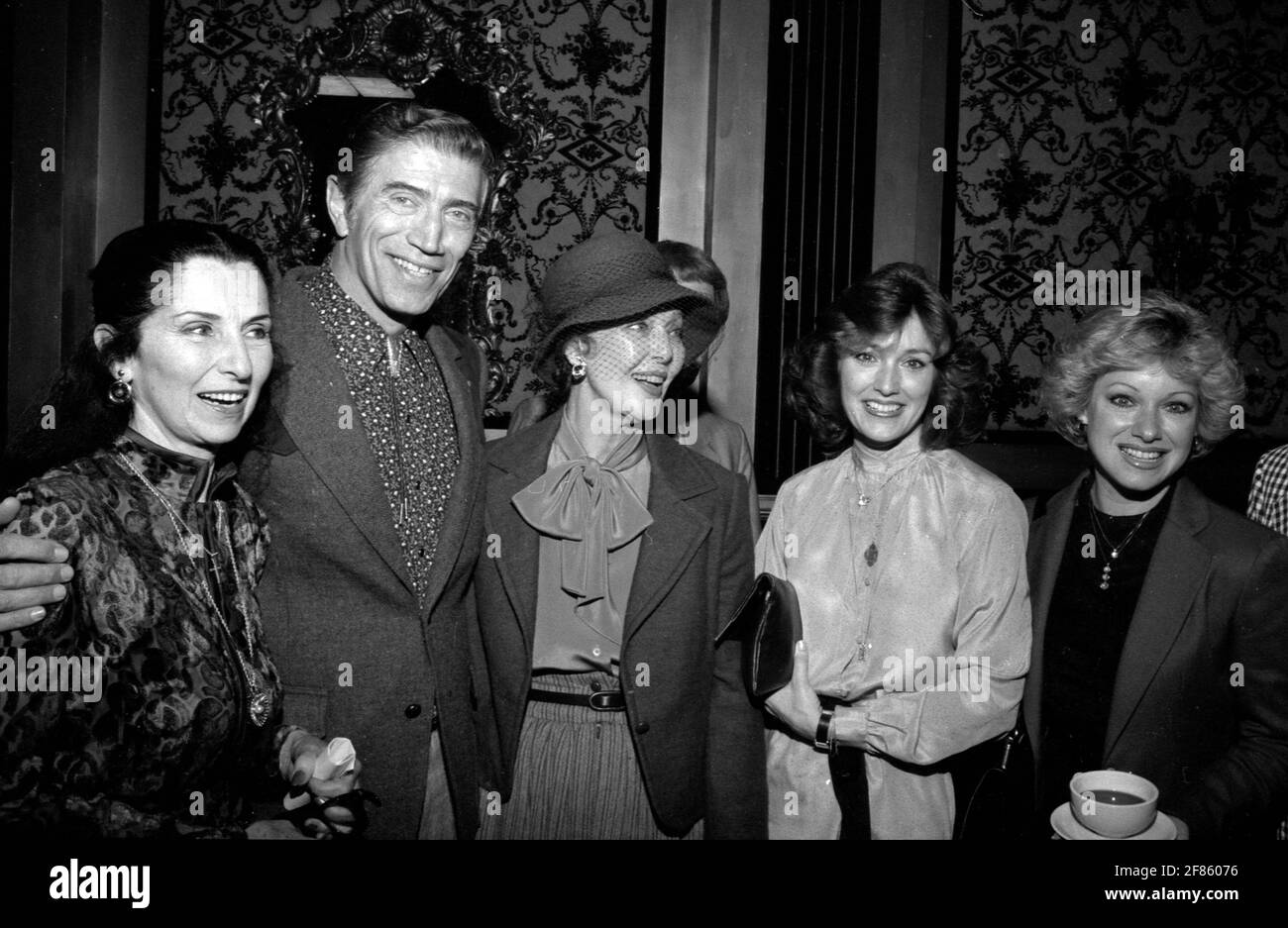 Mrs. Anthony Caruso, Joe Campanalle, Loretta Young, Janet and Kathy ...