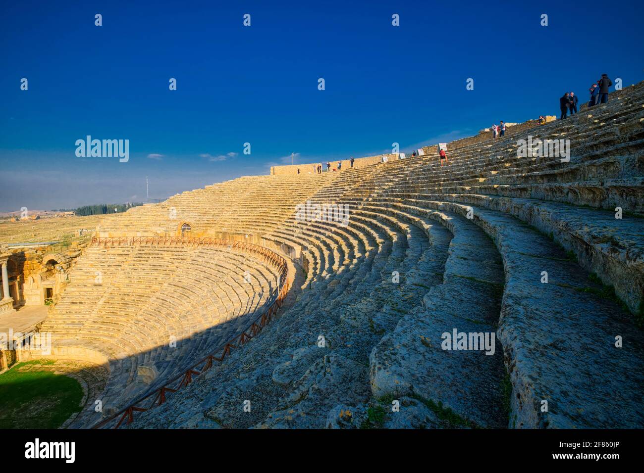 Well preserved heritage buildings hi-res stock photography and images - Alamy