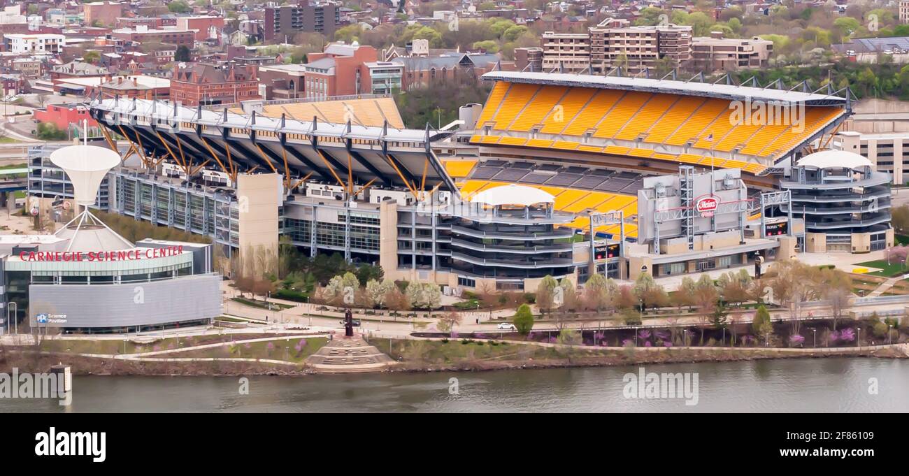 Heinz Field, where the Pittsburgh Steelers and University of Pittsburgh ...