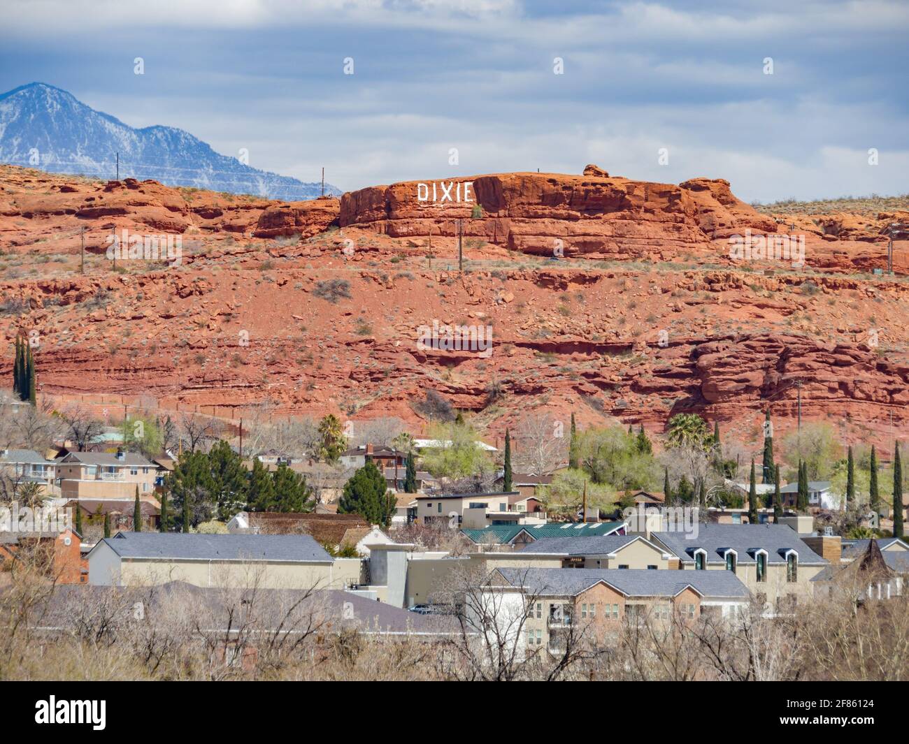 White Dixie letter of The Dixie Sugarloaf at St George, Utah, USA Stock ...