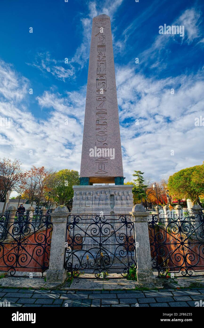 Marble ancient historical monuments hi-res stock photography and images ...