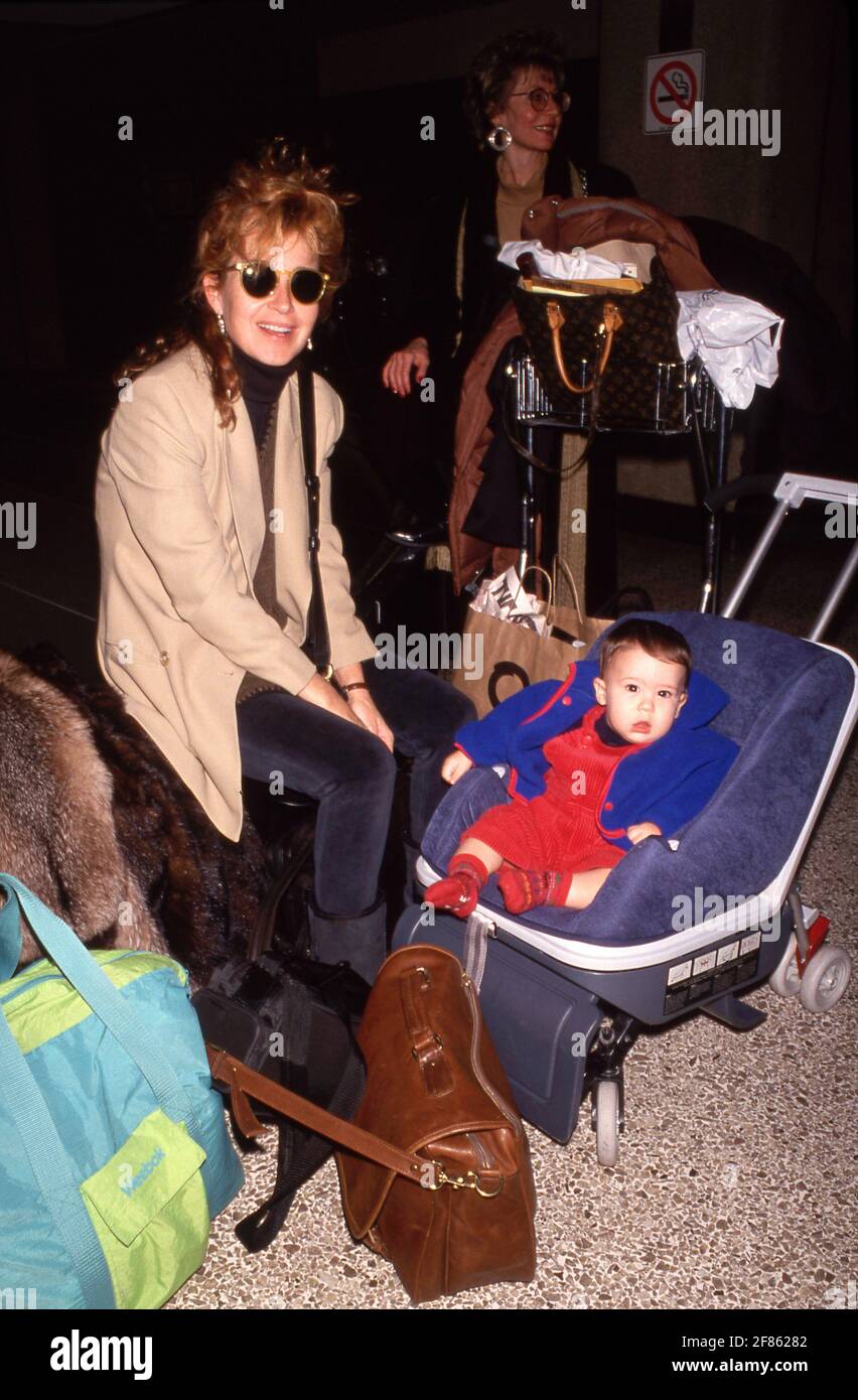Annie Potts and Son Jake Circa 1992 . Credit: Ralph Dominguez ...