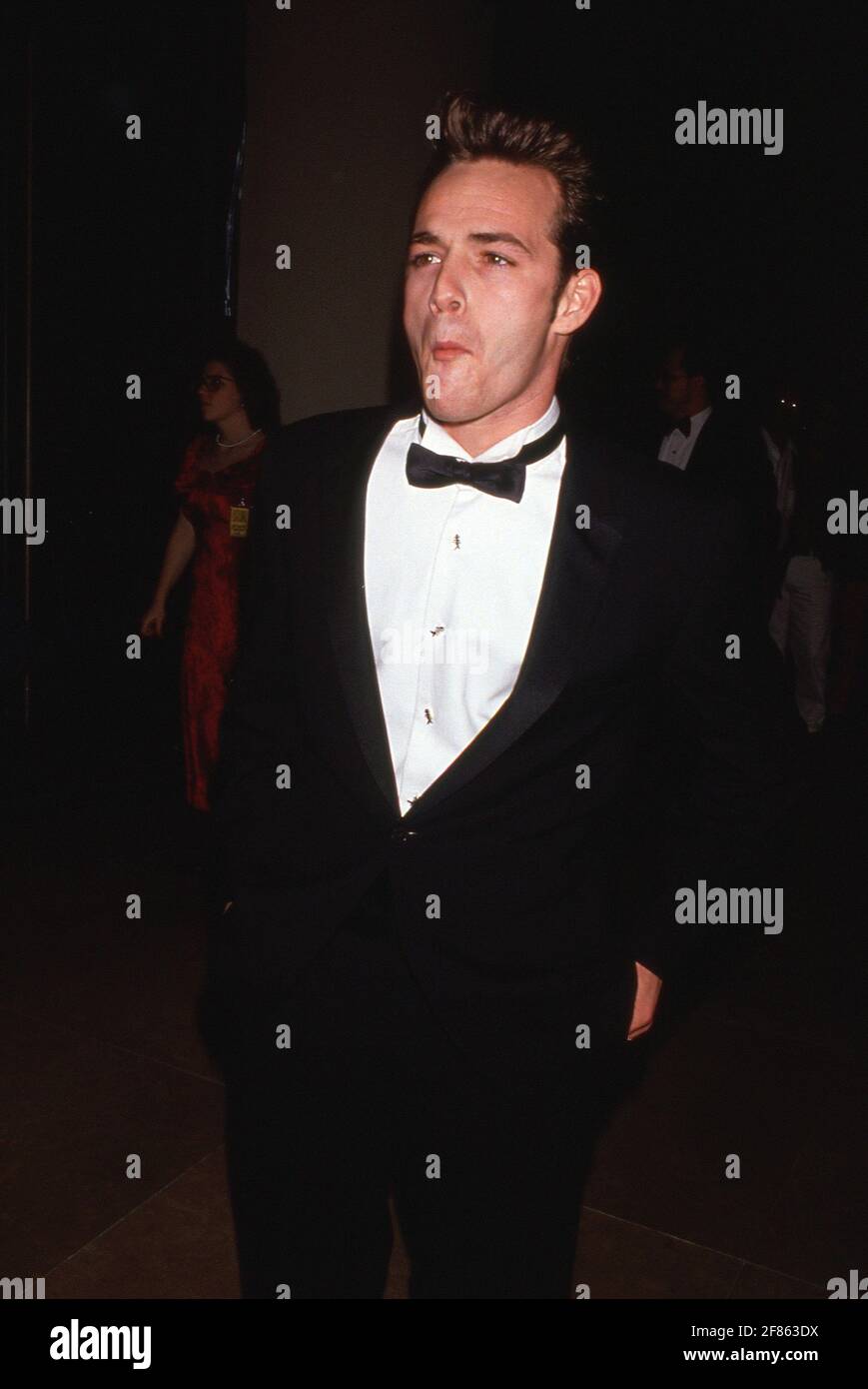 Luke perry 1991 hi-res stock photography and images - Alamy