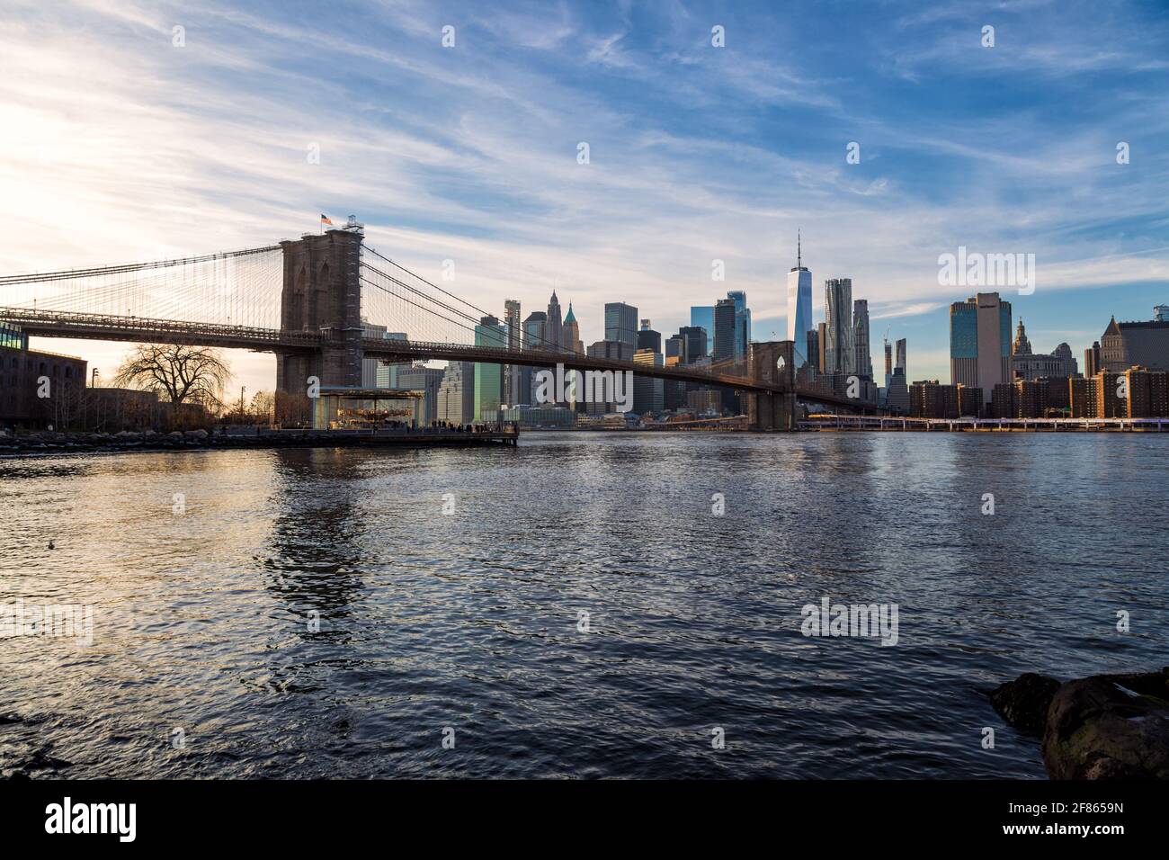 Modern building in downtown brooklyn hi-res stock photography and ...