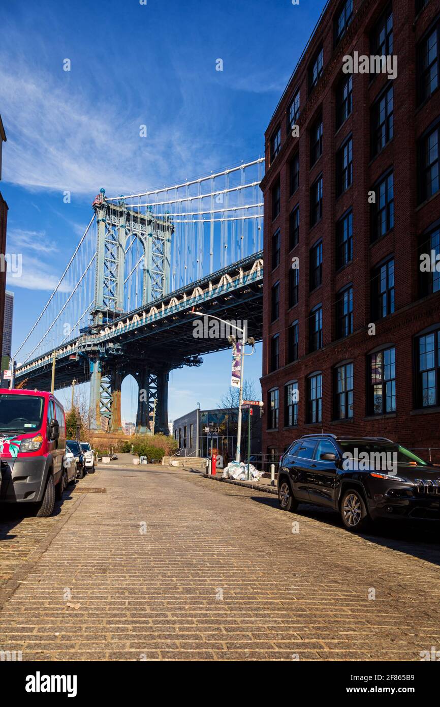 The View of the Brooklyn Bridge Stock Photo - Alamy
