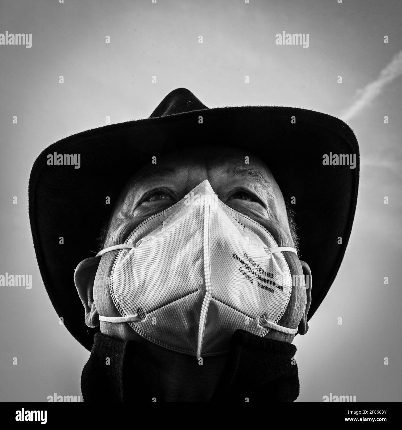 Brave new world cover hi-res stock photography and images - Alamy