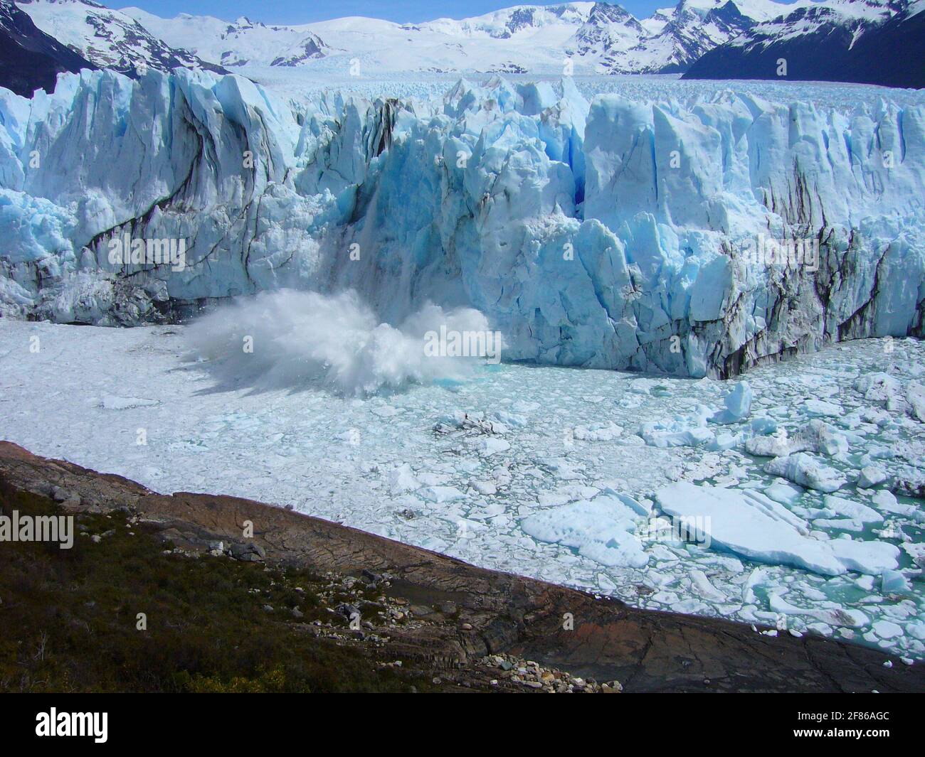 ice breaking off glacier Perito Moreno, Argentina Stock Photo - Alamy