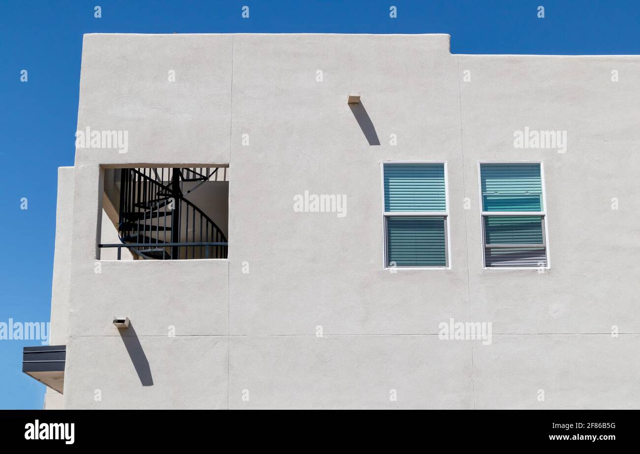Contemporary building in downtown Albuquerque, New Mexico ...