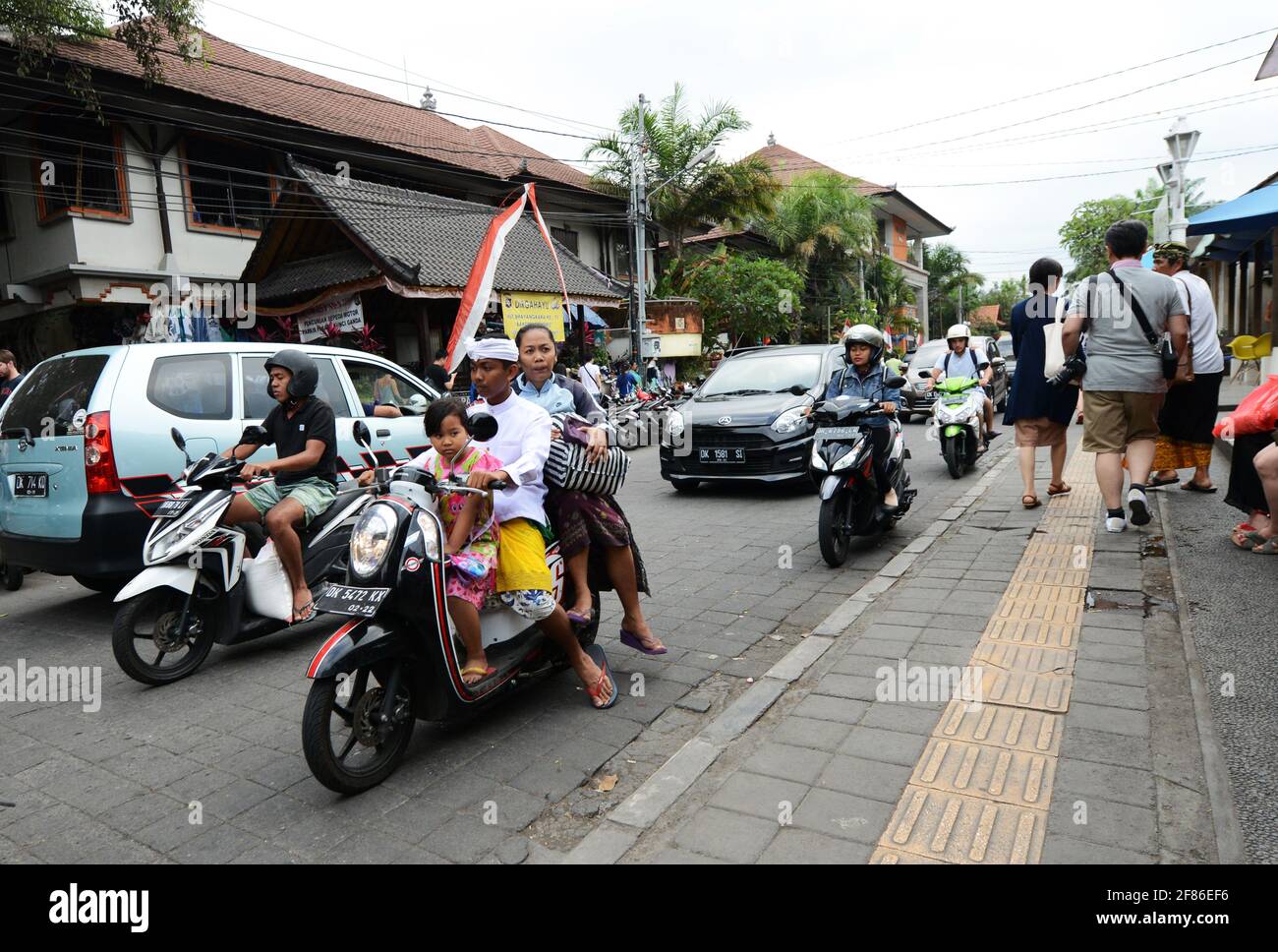 Heavy traffic in Ubud, Bali, Indonesia Stock Photo - Alamy