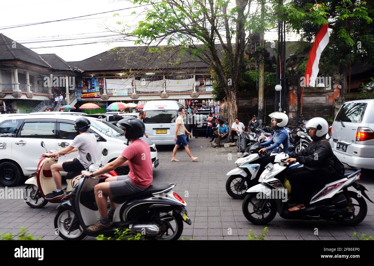 Heavy traffic in Ubud, Bali, Indonesia Stock Photo - Alamy
