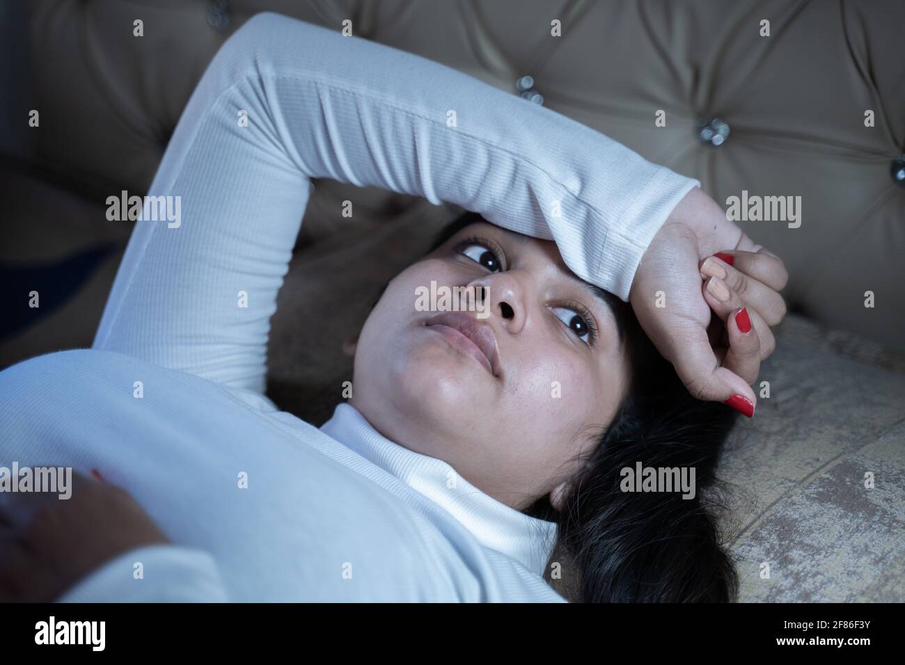 Open eyes sleep hi-res stock photography and images - Alamy